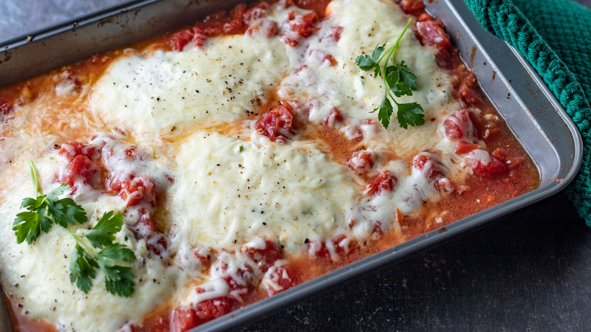 Chicken Capri - Incredibly Easy and Flavorful! - Binky's Culinary Carnival