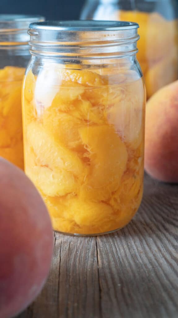 Canning Peaches | How to Can Peaches - Binky's Culinary Carnival