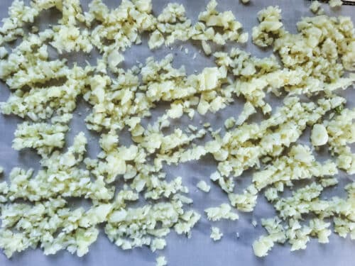 Dehydrating Garlic | Homemade Garlic Powder - Binky's Culinary Carnival