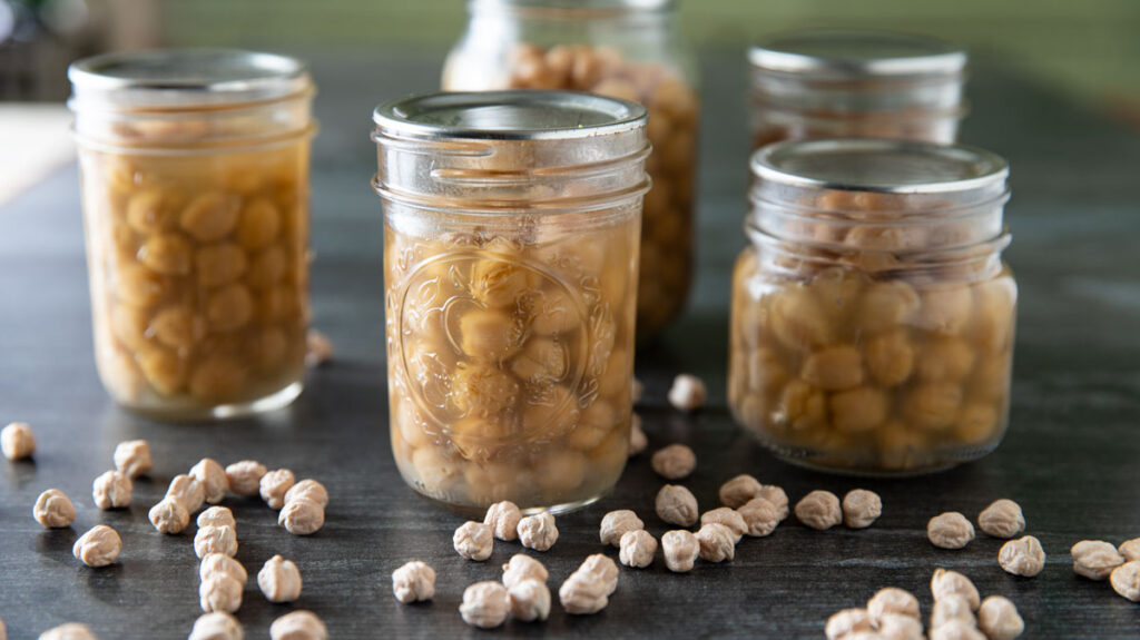 Canning Chickpeas | Garbanzos - Binky's Culinary Carnival