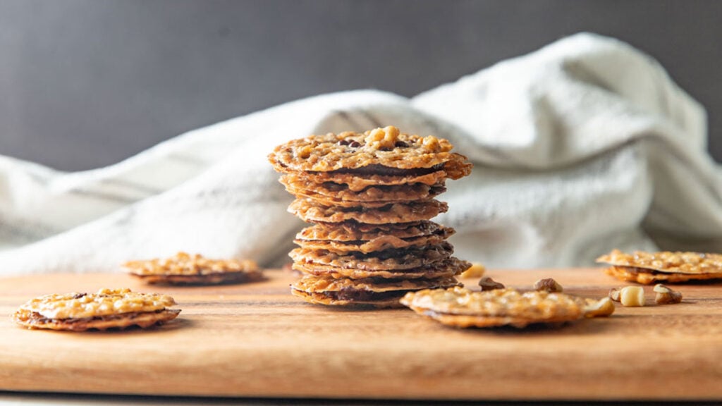25 Christmas Cookies That Take Over Any Cookie Exchange - Binky's ...