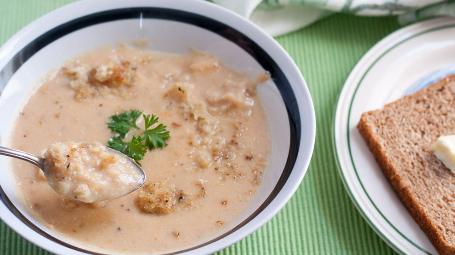 35 Soups That Turn Cold Nights Into Cozy Evenings - Binky's Culinary ...