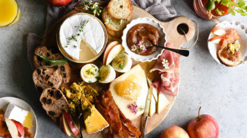 23 Entertaining-Ready Spreads That Always Get Noticed - Binky's ...