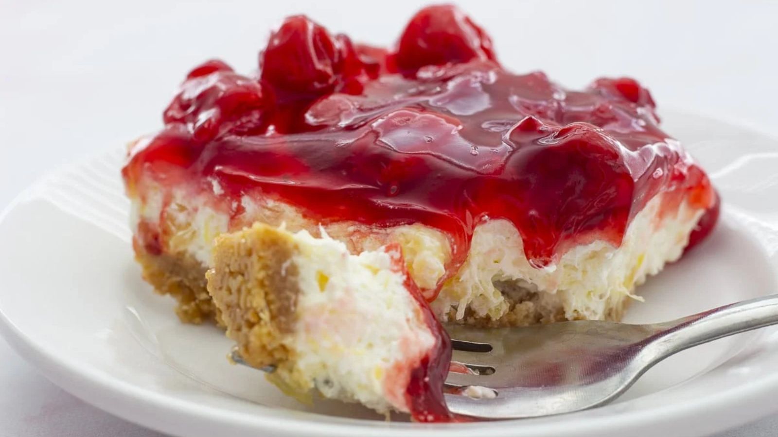 14 No-Bake Cake Recipes That Make Dessert Effortless - Binky's Culinary ...