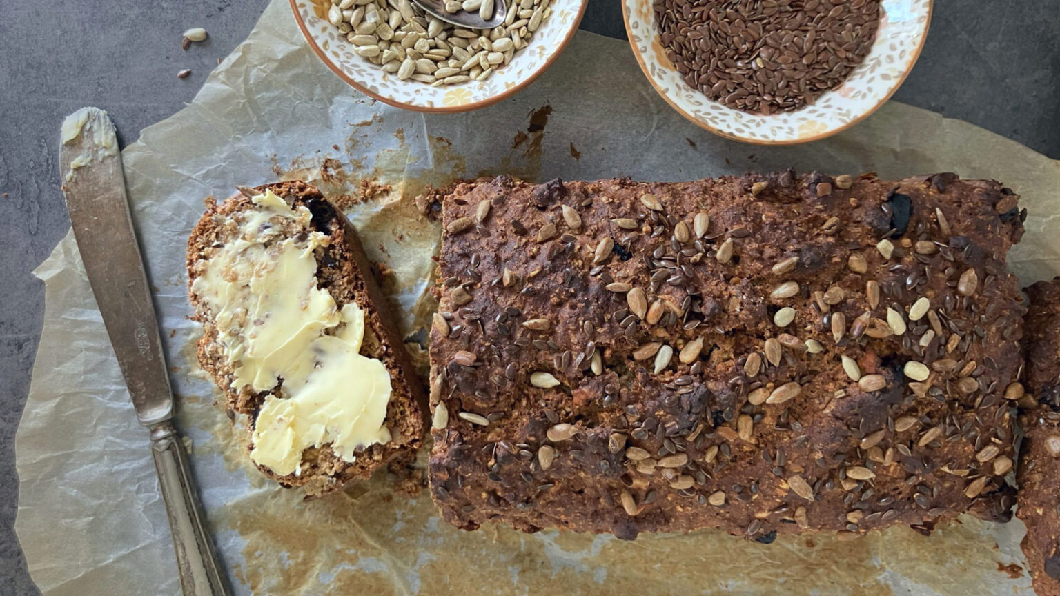 15 Savory Breads Everyone Secretly Hopes You Bake This Holiday - Binky ...