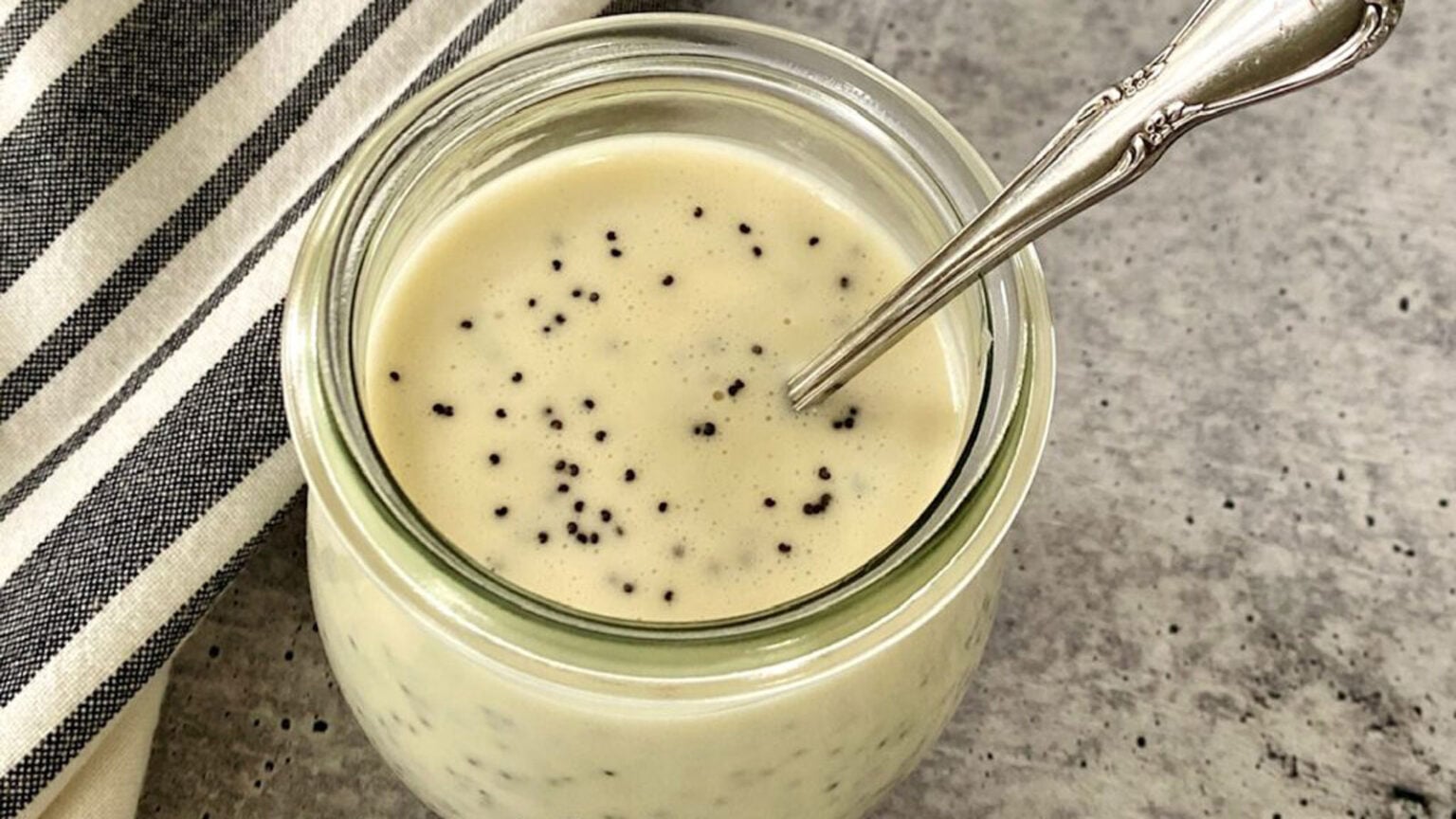 14 Pleasing Recipes That Makes Your Meals Prettier Using Poppy Seeds ...