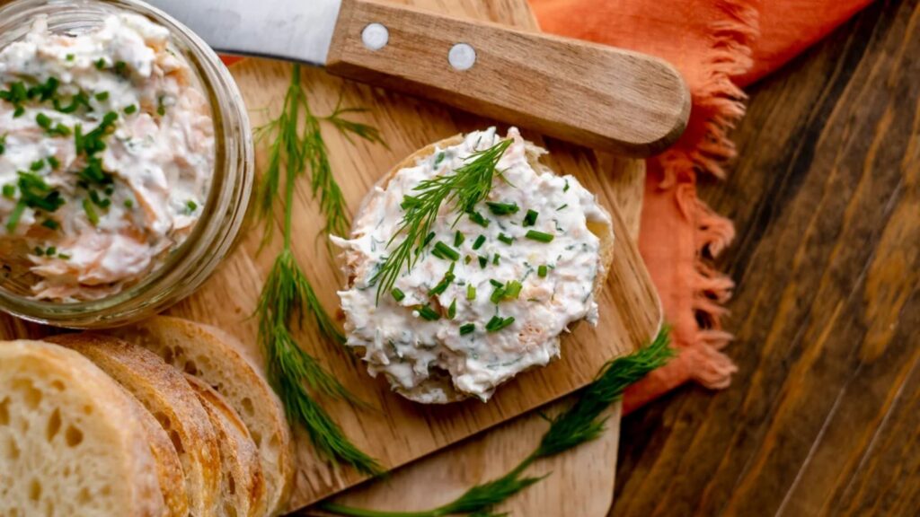 19 Cheesy Party Dips Ready to Rule Every Holiday Gathering - Binky's ...