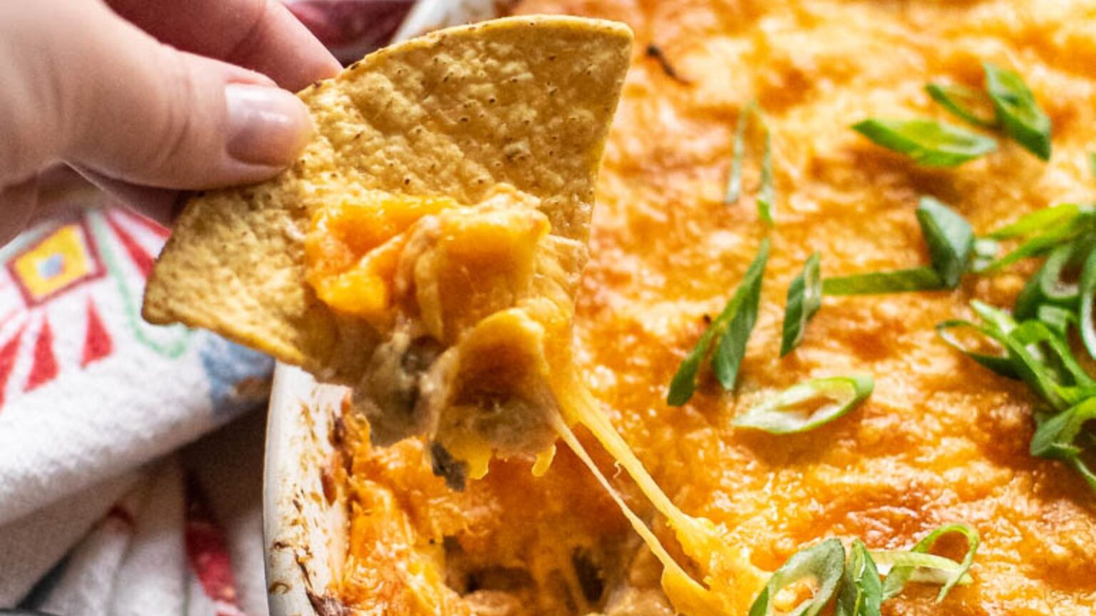 15 Cheesy Dips That Keep People Coming Back - Binky's Culinary Carnival