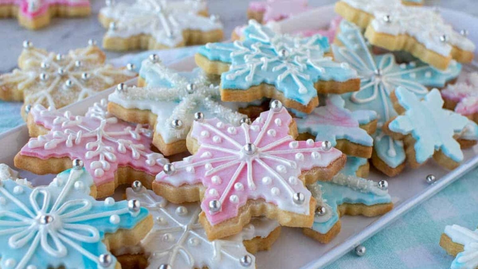 35 Make-ahead Christmas Cookies That Make Holiday Prep Easy - Binky's ...