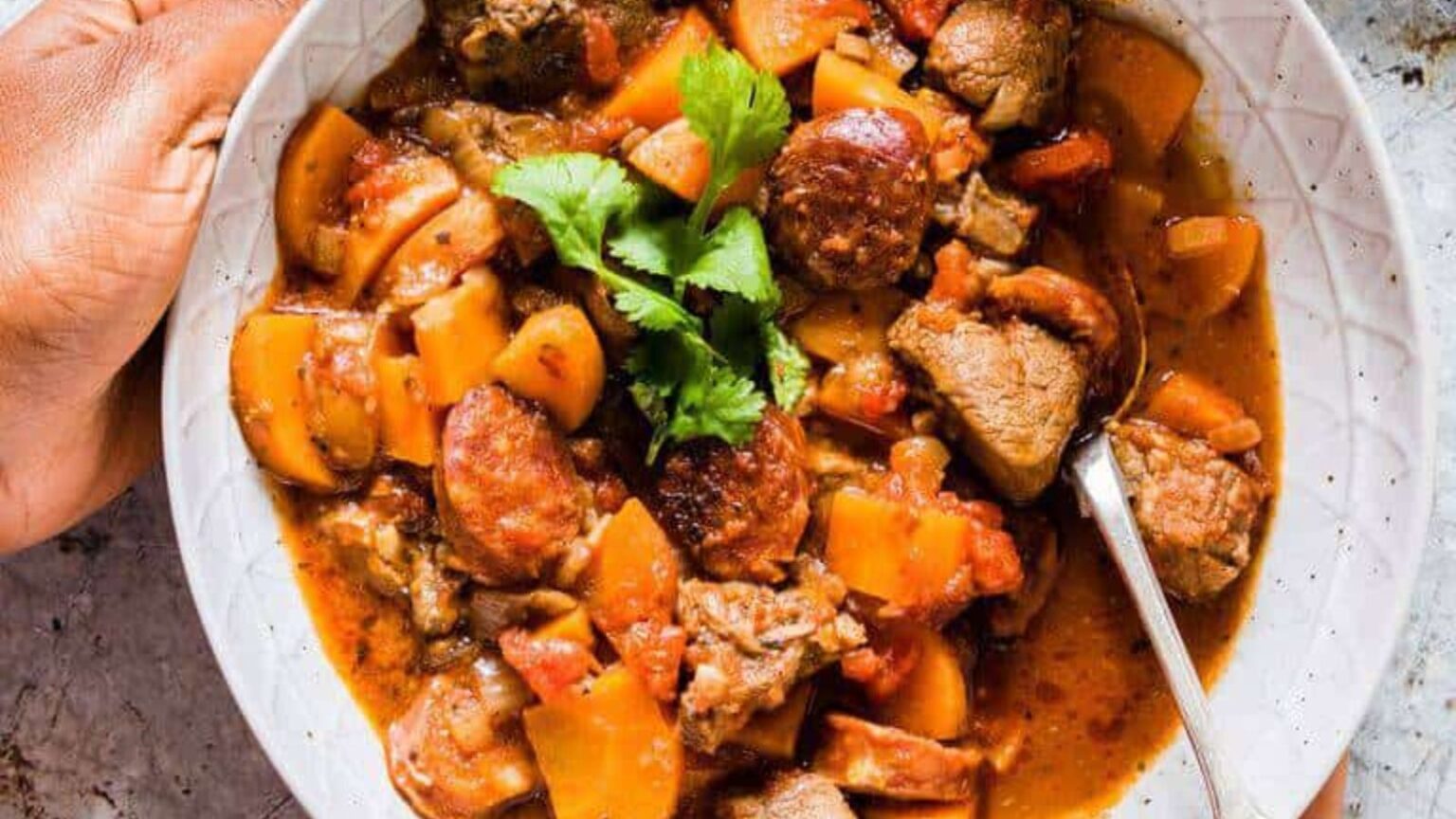 36 Crockpot Recipes People Relies on During the December Rush - Binky's ...