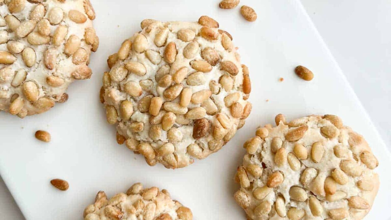 15 Foreign Christmas Cookies Perfect for Holiday Baking - Binky's ...