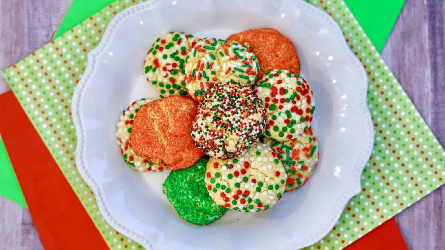 17 Easy Cake Mix Hacks to Upgrade Your Christmas Treats - Binky's ...