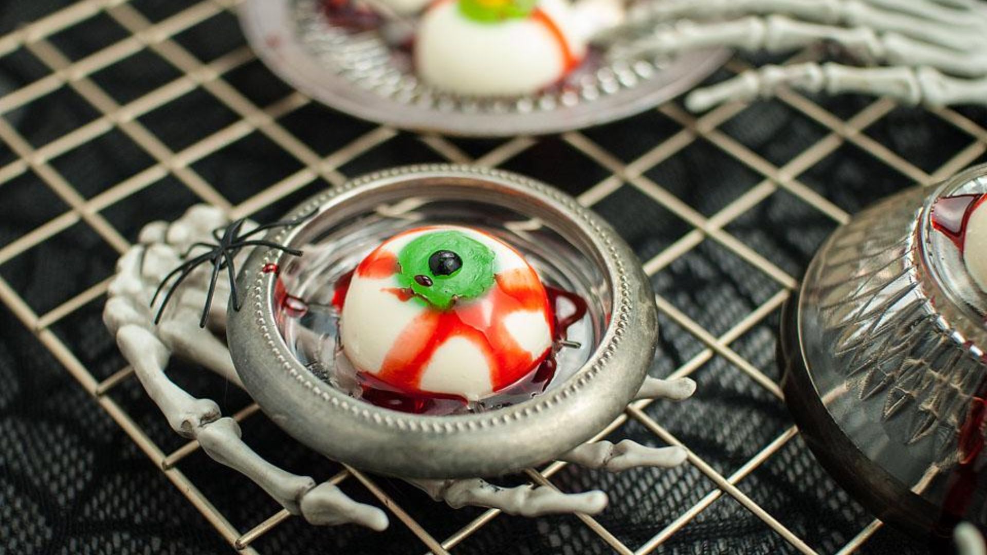 Scare Up Some Fun with These 19 Spooky Dessert Creations - Binky's ...