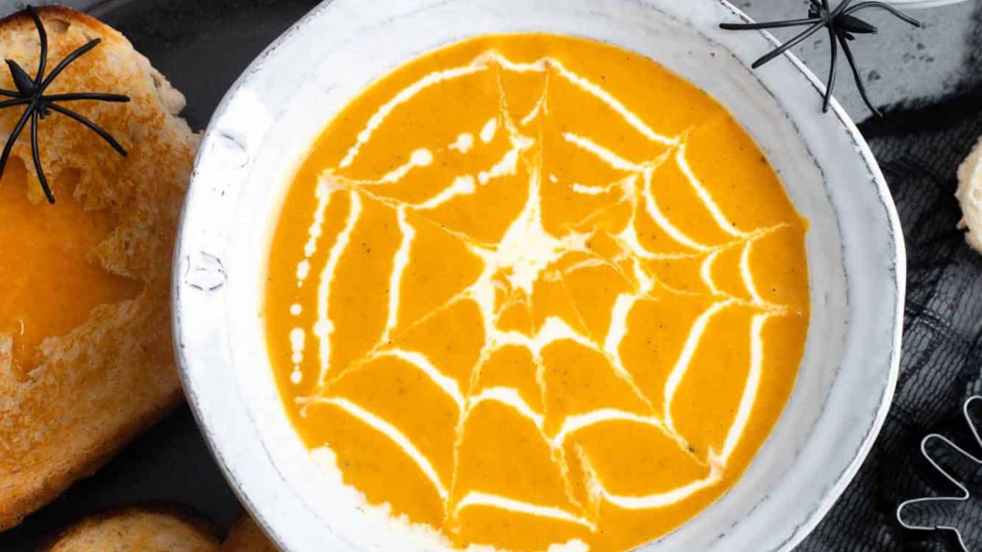 Frighteningly Fantastic Halloween Meals for a Spooktacular Night ...