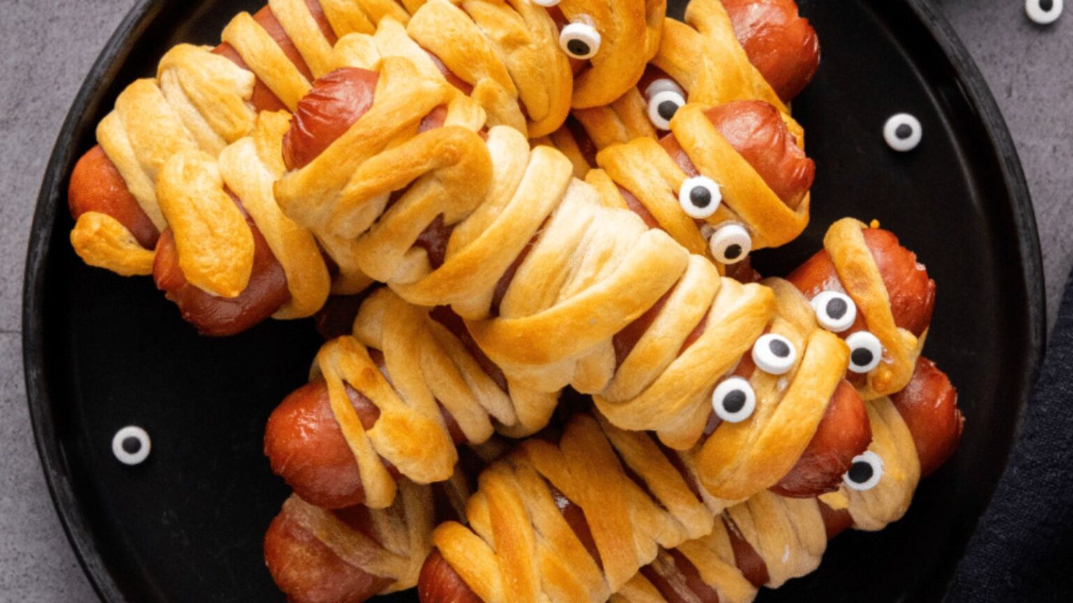 14 Spooky Halloween Dinner Ideas Too Fun to Skip - Binky's Culinary ...