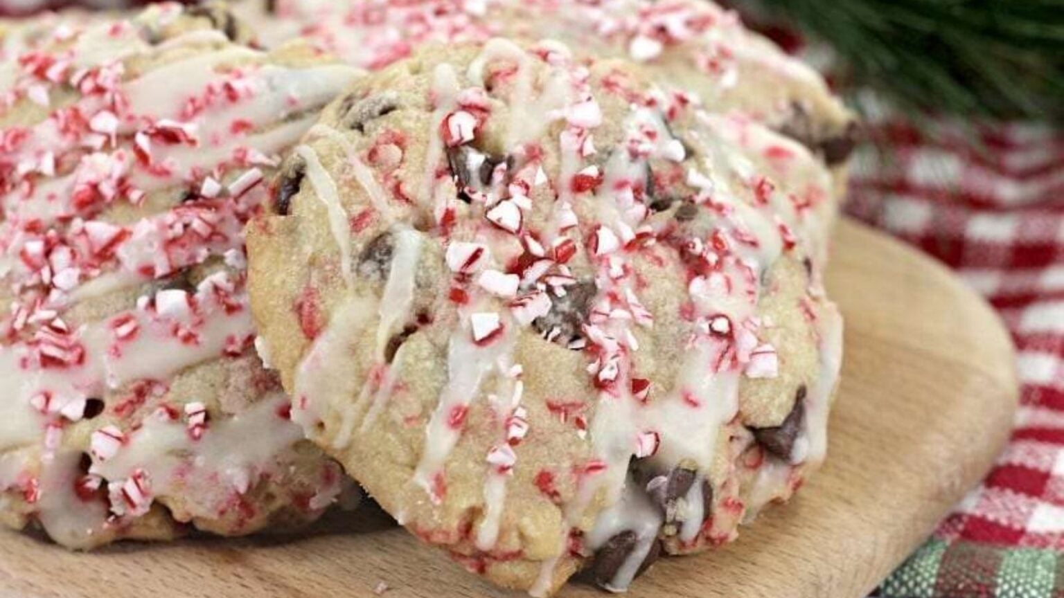 29 Classic Christmas Cookies People Bake Every Year - Binky's Culinary ...