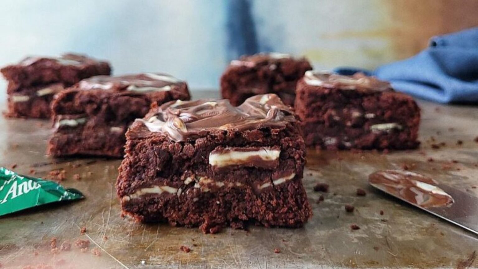 19 Holiday Mint Desserts Everyone Will Go Crazy For - Binky's Culinary ...