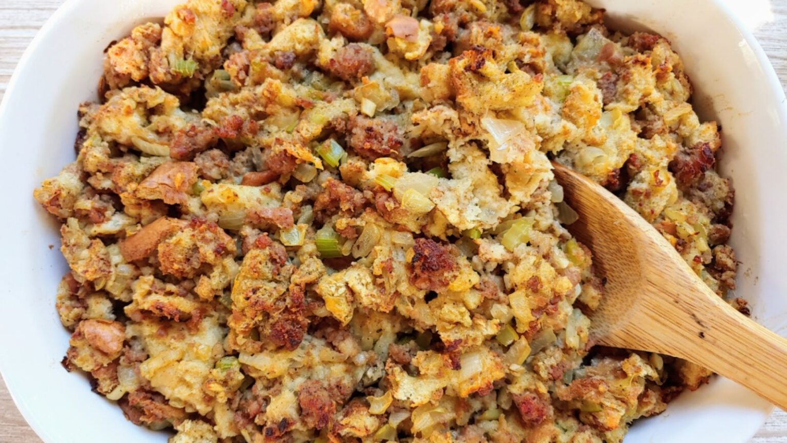 15 Thanksgiving Stuffings So Good You’ll Forget the Turkey - Binky's ...
