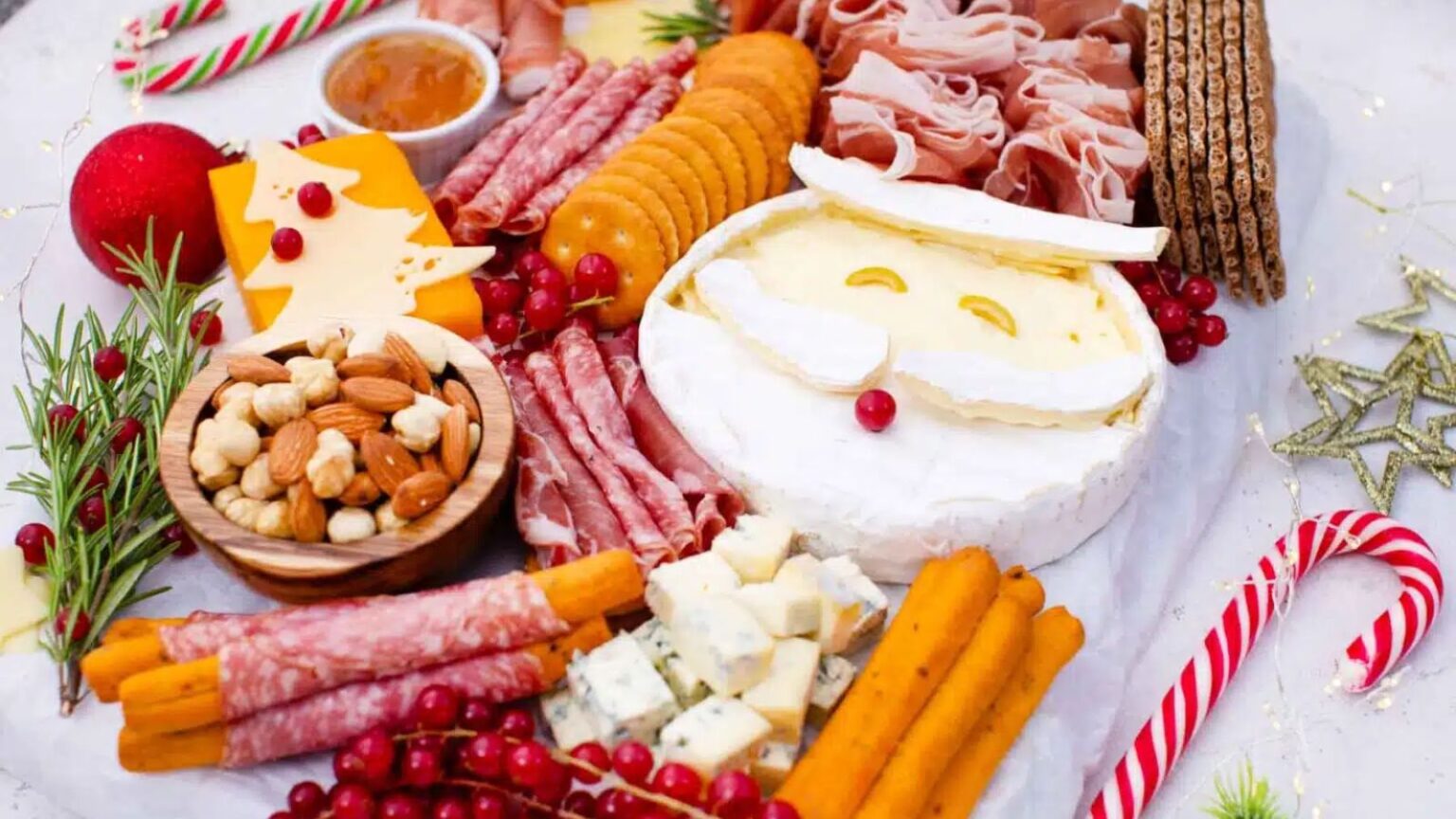 31 Festive Appetizers That Bring Holiday Spirit to Every Table - Binky ...