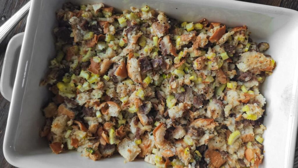 15 Thanksgiving Stuffings So Good You’ll Forget the Turkey - Binky's ...