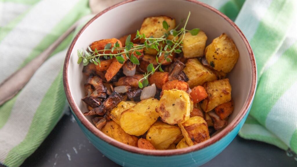 25 Roasted and Cooked Vegetable Recipes That Beat Salad - Binky's ...