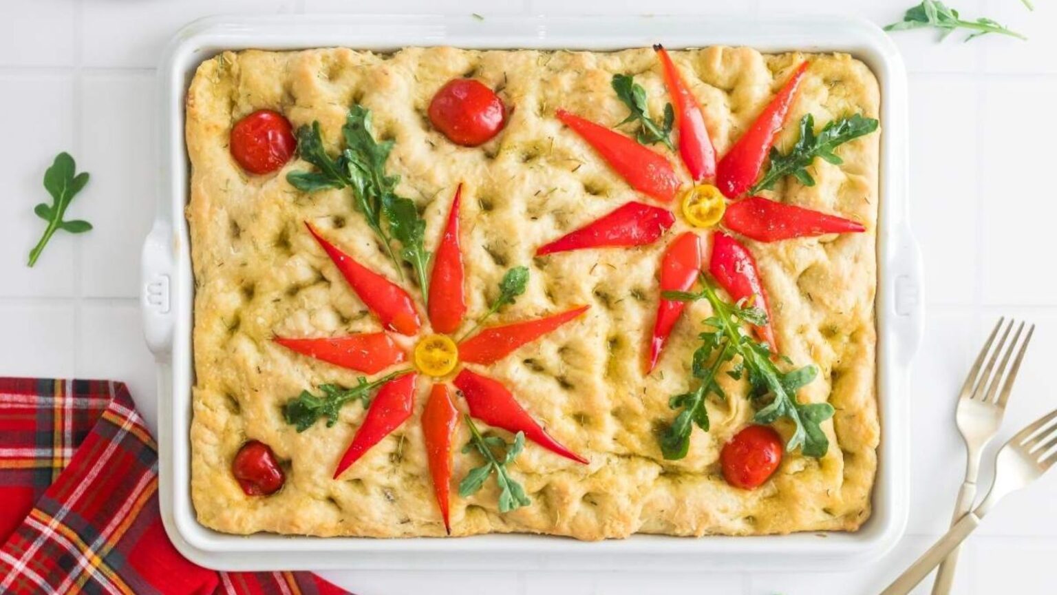 14 Warm and Wonderful Christmas Bread Recipes to Celebrate the Season ...