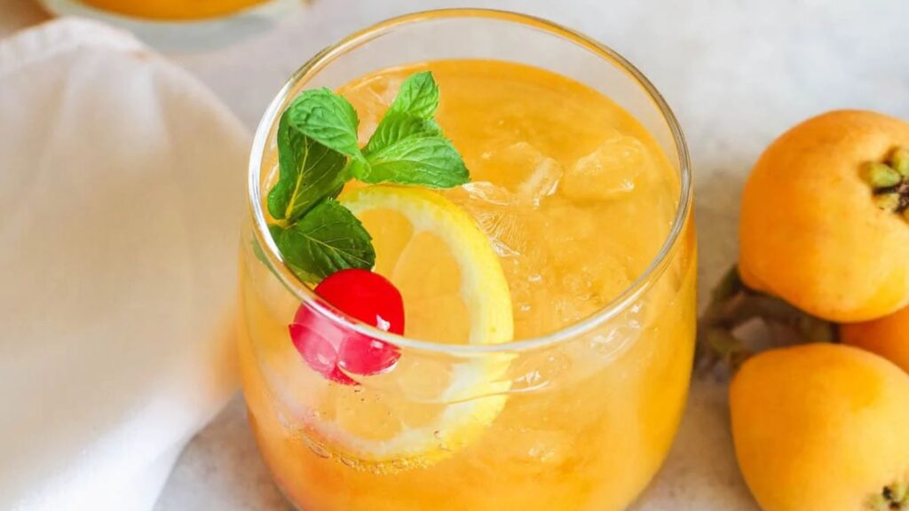 Toast Like a Pro with These 20 Jaw-Dropping New Year’s Cocktails ...