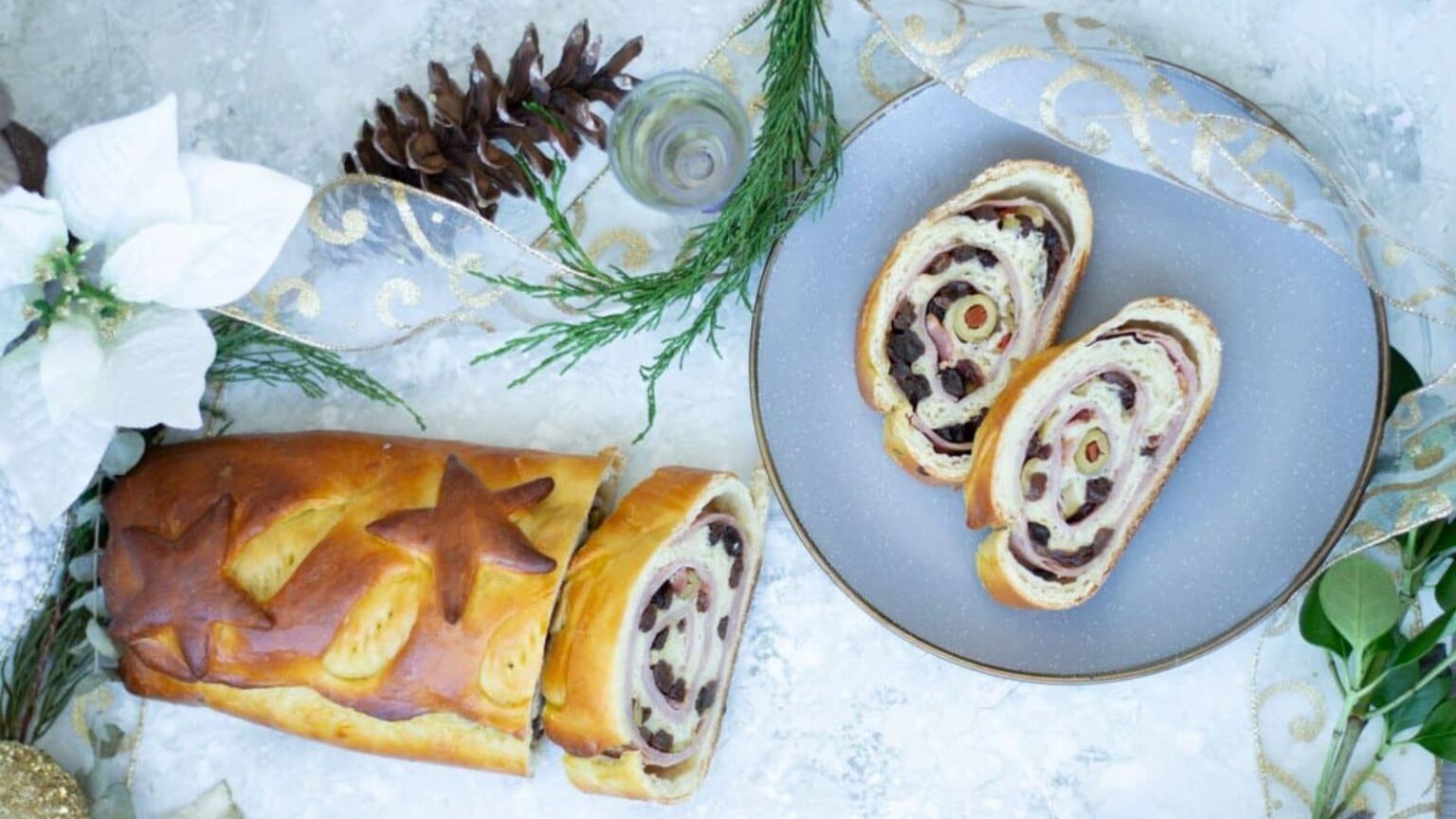 14 Warm and Wonderful Christmas Bread Recipes to Celebrate the Season ...
