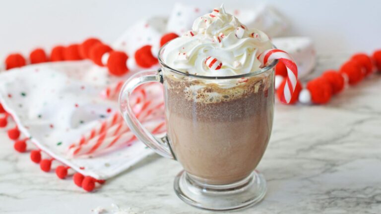 17 Sweet and Minty Treats Made Easy with Peppermint Recipes - Binky's ...