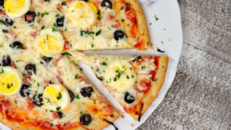 21 Strange Pizza Toppings That Will Blow Your Mind - Binky's Culinary ...