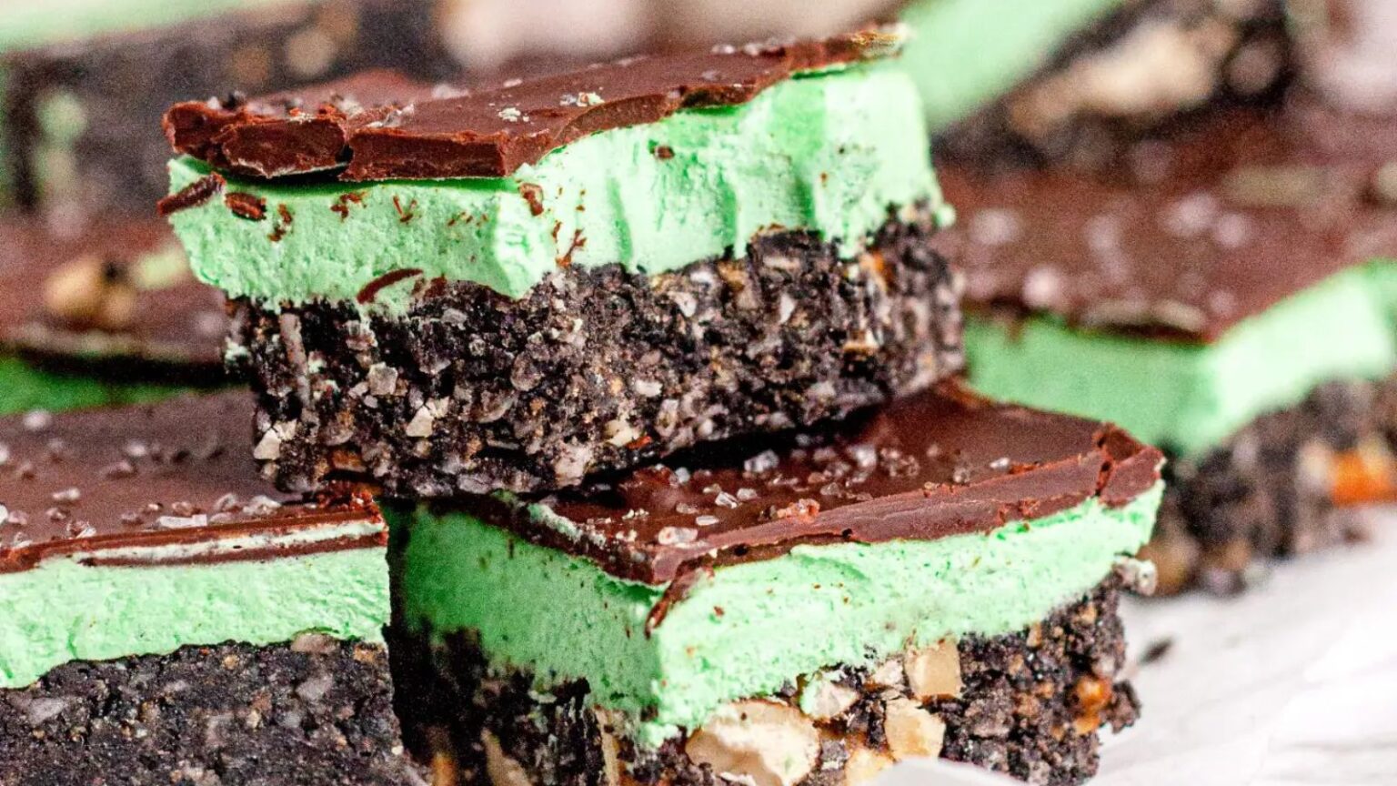 The 21 Bar Cookies Grandma Always Baked in Double Batches - Binky's ...