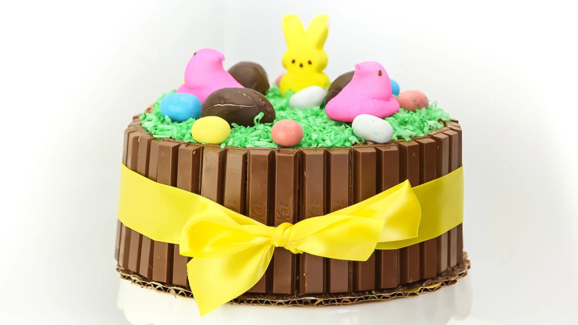 Desserts That Steal the Spotlight at Easter - Binky's Culinary Carnival