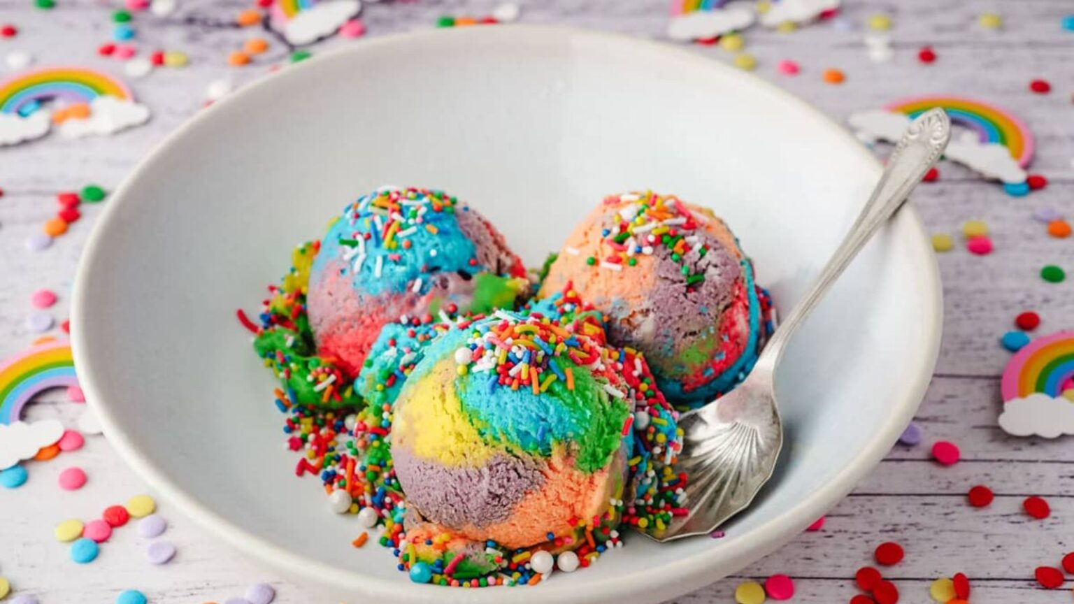15 Rainbow Recipes That Totally Steal the Spotlight - Binky's Culinary ...