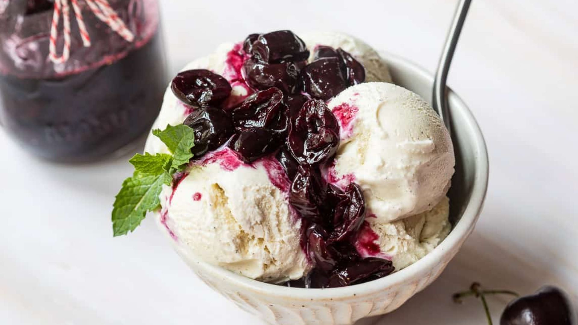 These Summertime Desserts Are 100% Worth Heating Up the Kitchen - Binky ...