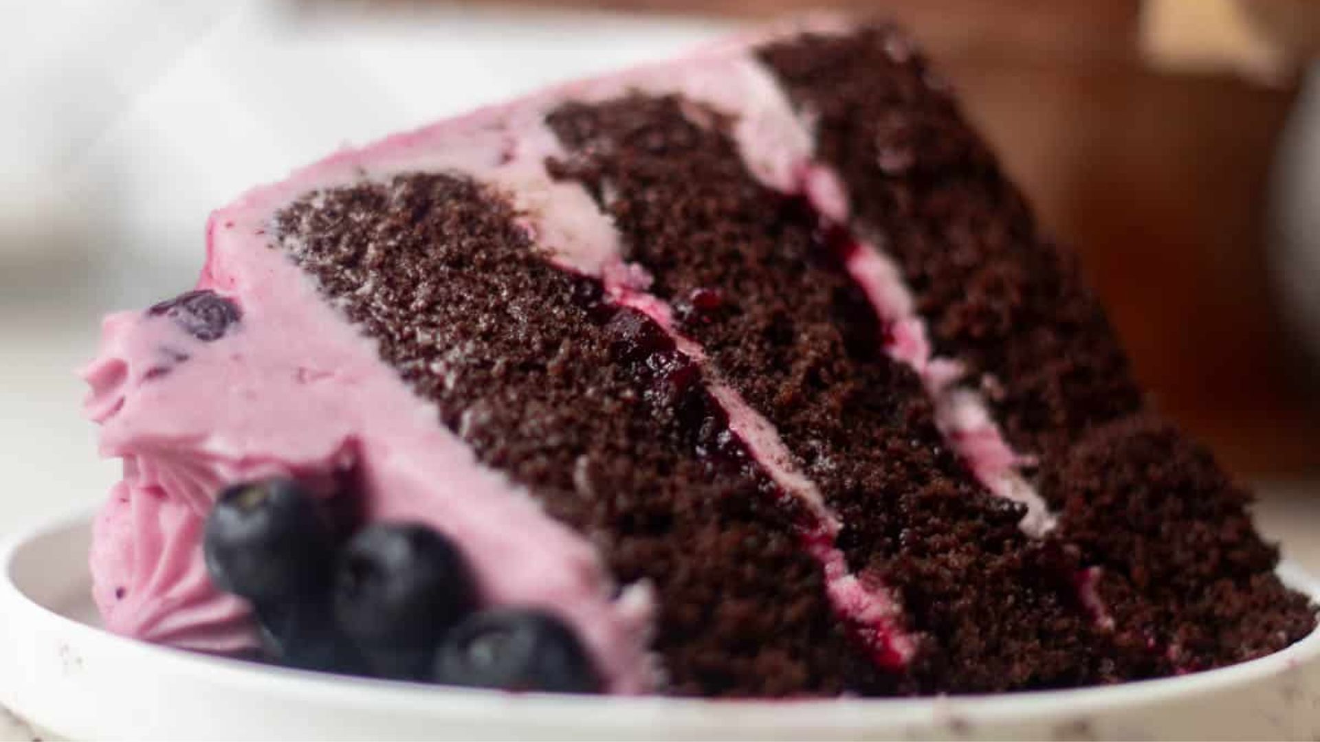 20 Layer Cakes That Scream Celebration Season - Binky's Culinary Carnival