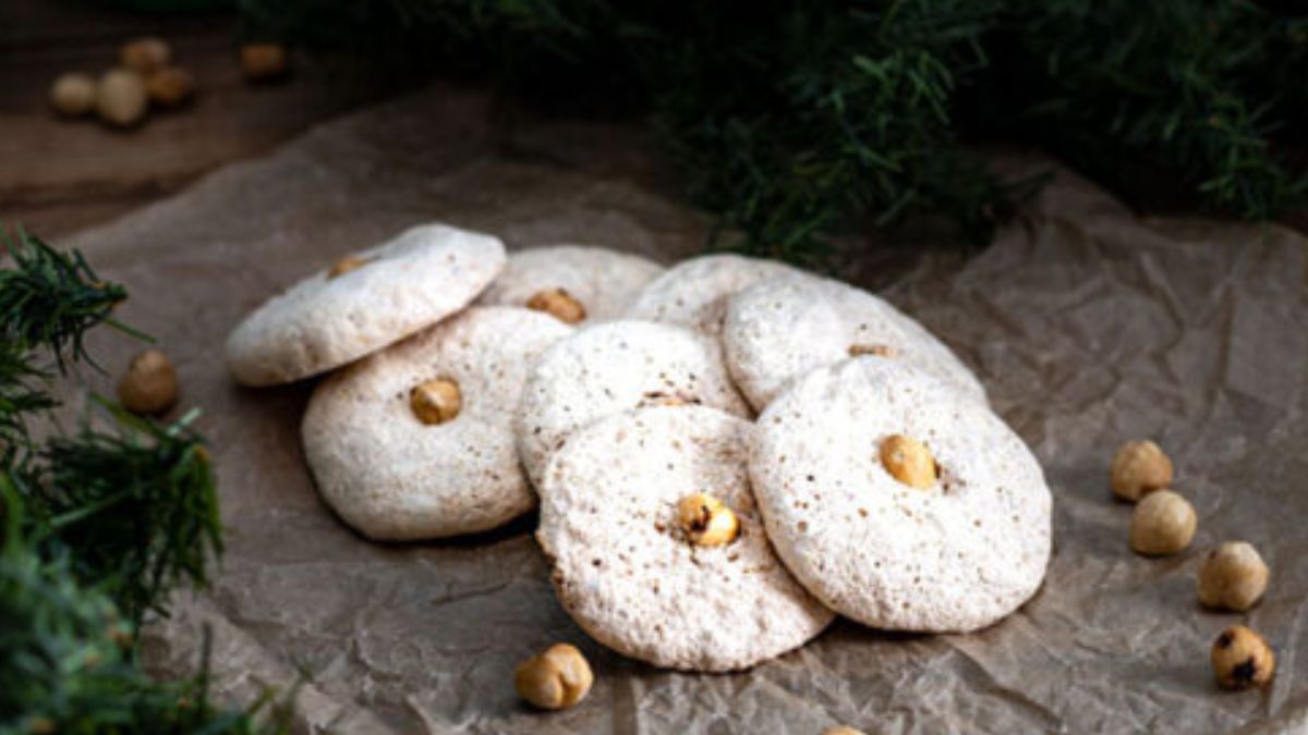 15 Foreign Christmas Cookies Perfect for Holiday Baking - Binky's ...