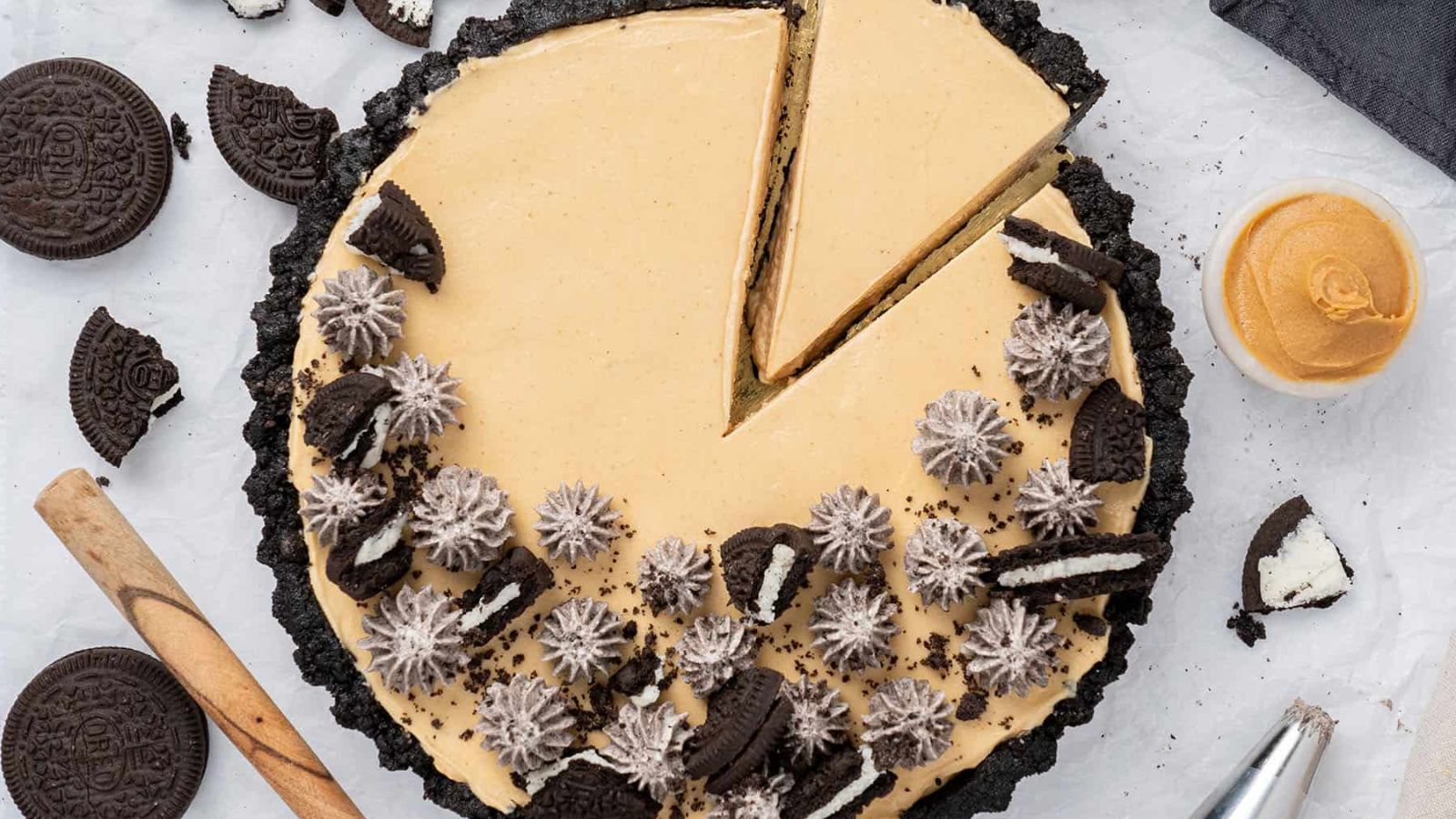 16 Potluck Desserts That Make Cookies Look Boring - Binky's Culinary ...